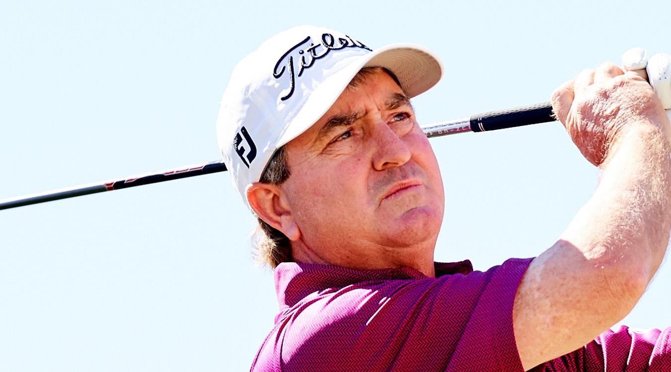 Gene Sauers | Golfer | Titleist